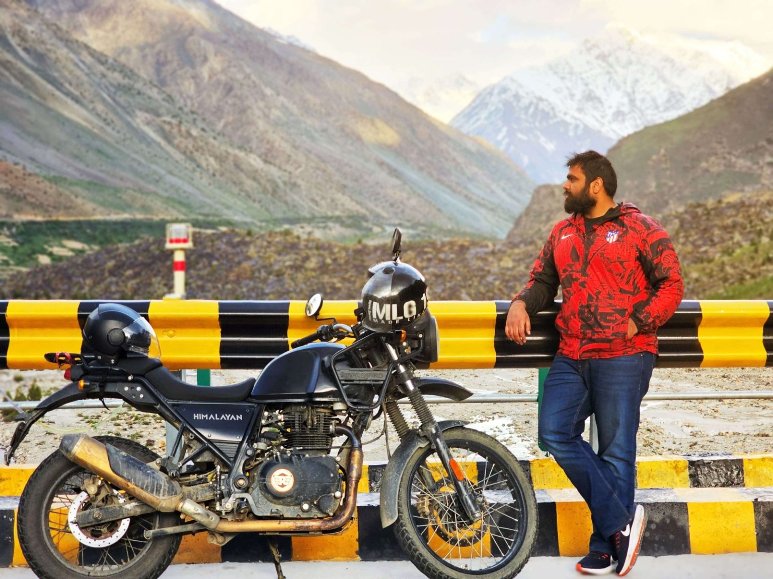 10 Best Jackets for Manali Trip - Journeyio